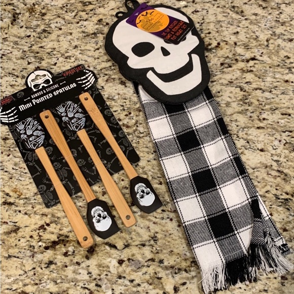 Kitchen | Skeleton Kitchen Set | Poshmark
